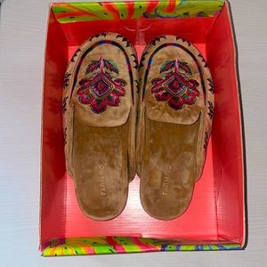 FARM Rio | Shoes | Farm Rio Sand Island Velvet Tapestry Clog Mule Slide ...